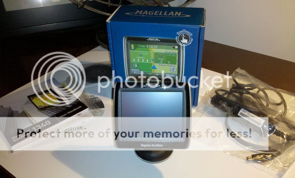 FS: Magellan RoadMate 1340 GPS (2009 model) *complete in original box ...